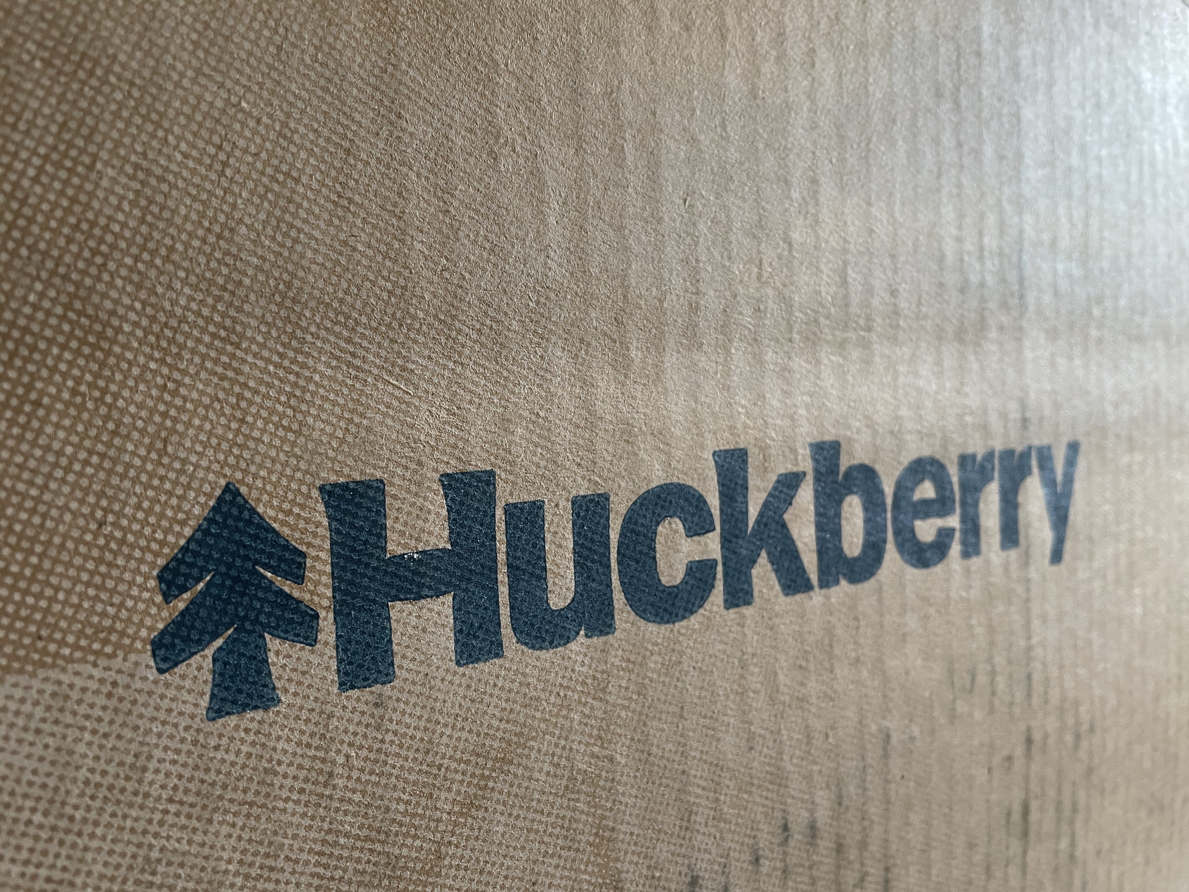 Graphic Design In the Wild – Day 7: Huckberry – Floodlights and Goalposts